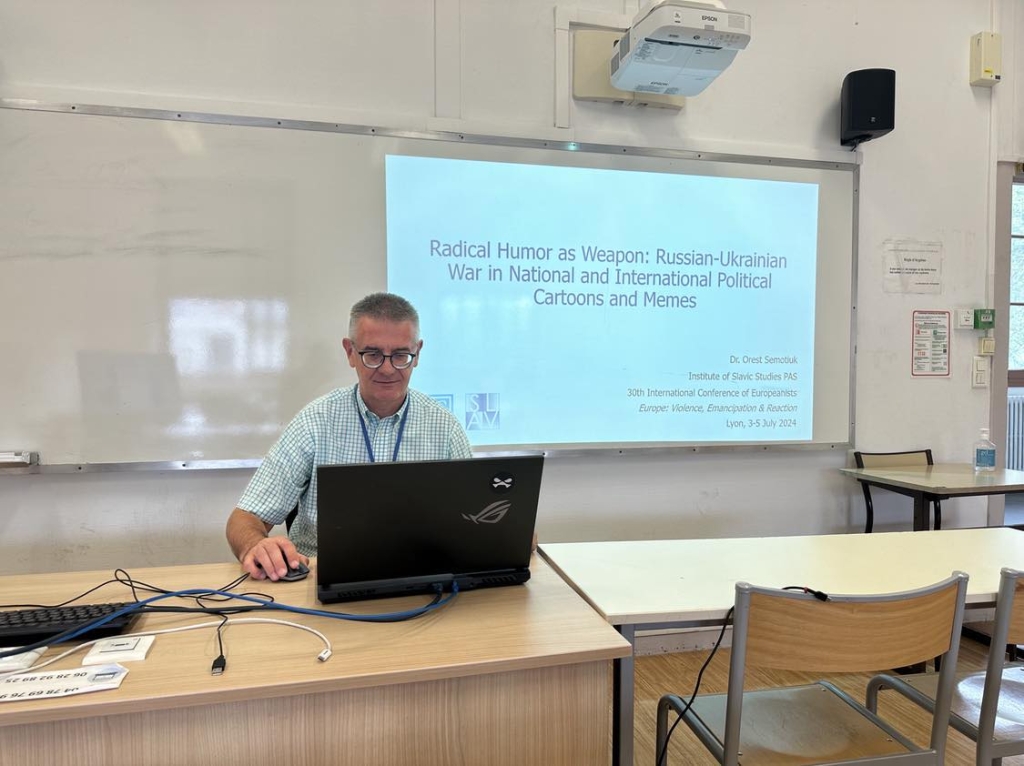 Dr Orest Semotiuk na konferencji w Lyonie - Instytut Slawistyki ...